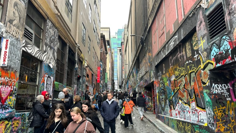 Hosier Lane: is the colourful Melbourne street art worth visiting ...