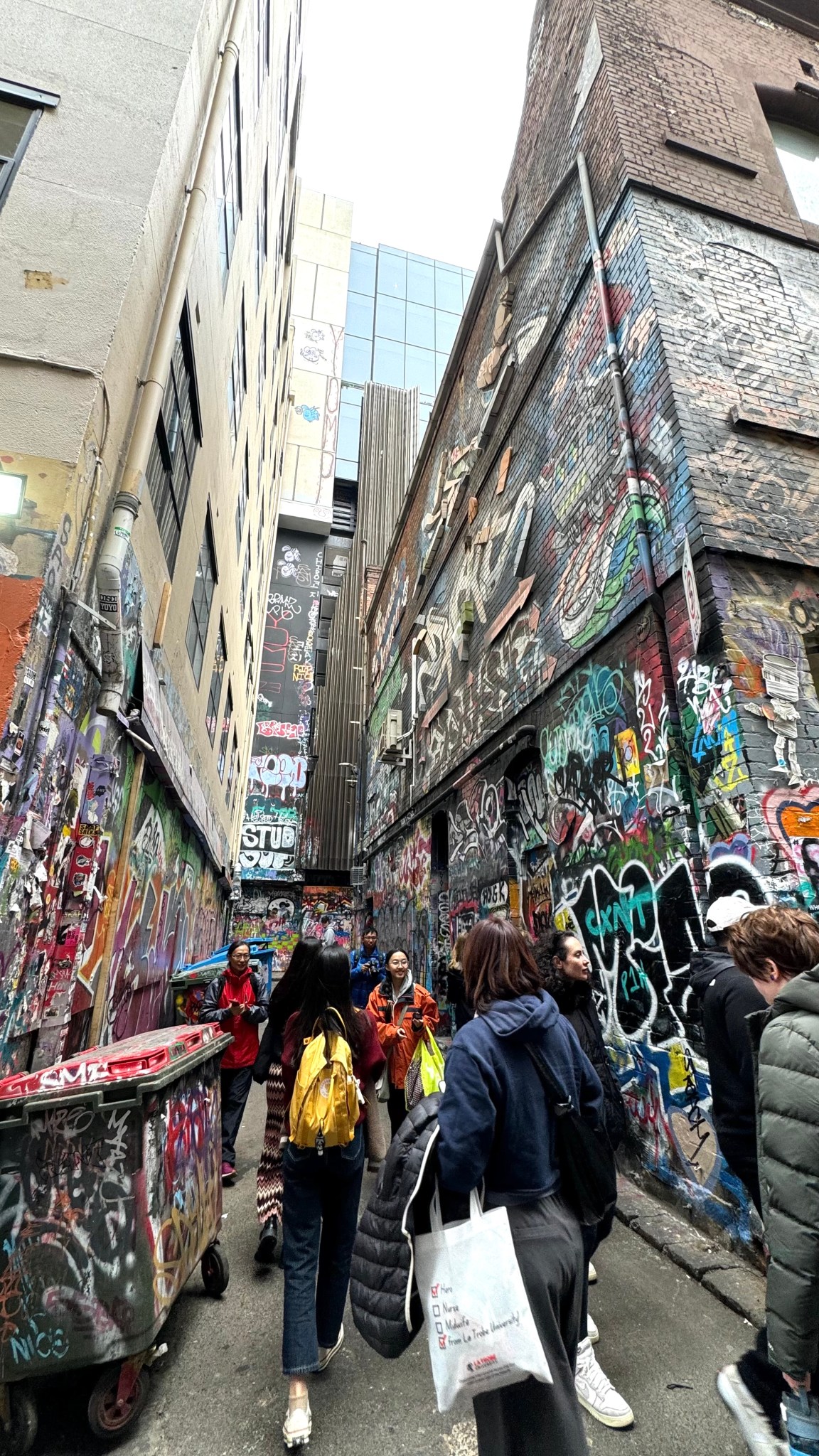 Hosier Lane: is the colourful Melbourne street art worth visiting ...